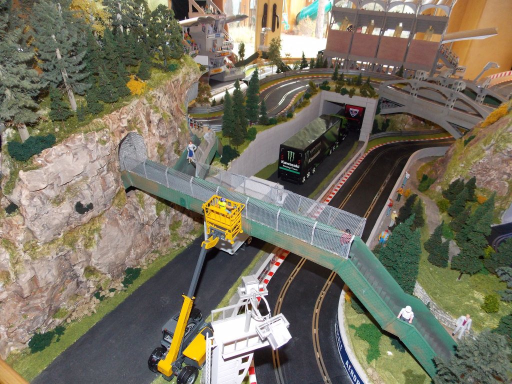 Custom made Layout Cars